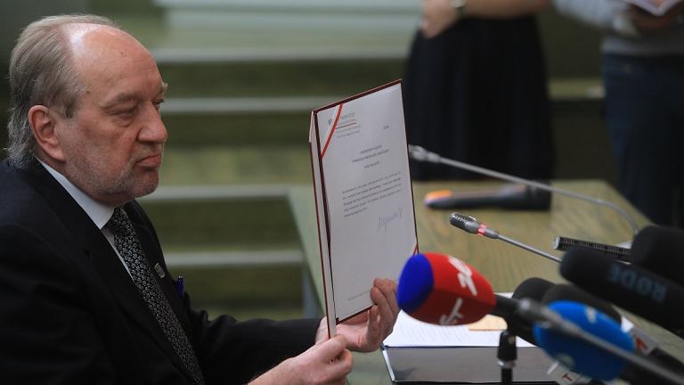 75 sędziów SN nie uznaje decyzji o zawieszeniu immunitetu Iwulskiego ...