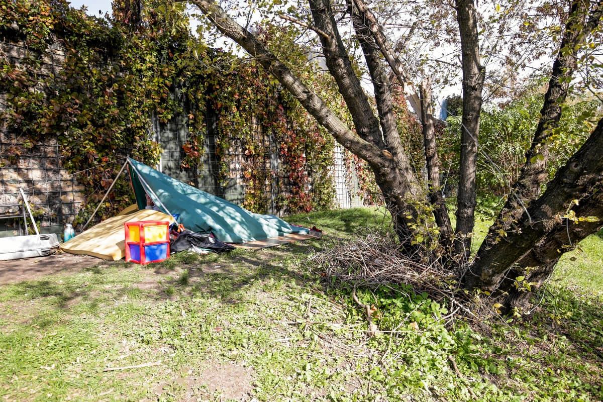 Kobiety bezdomne, których nikt nie widzi - OKO.press