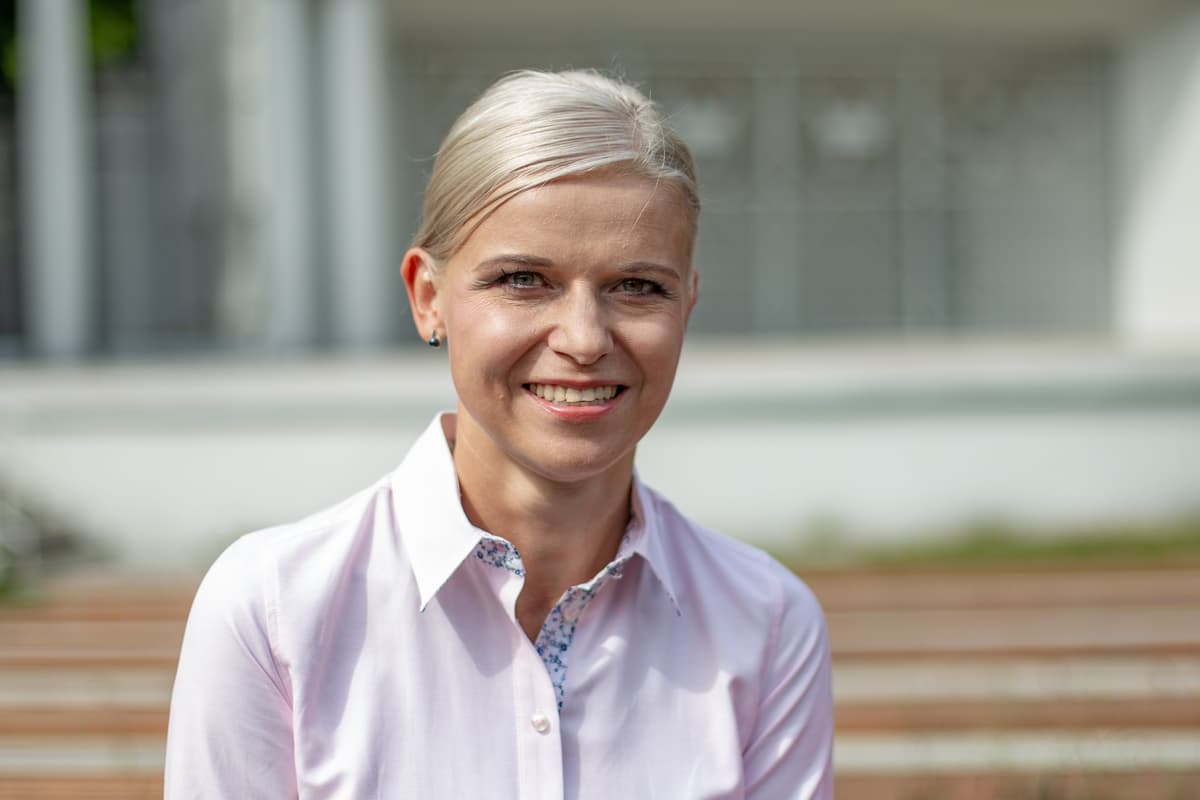 Prof. Rakowska: Odsunąć neo-sędziów od orzekania. Odwołać KRS i ...