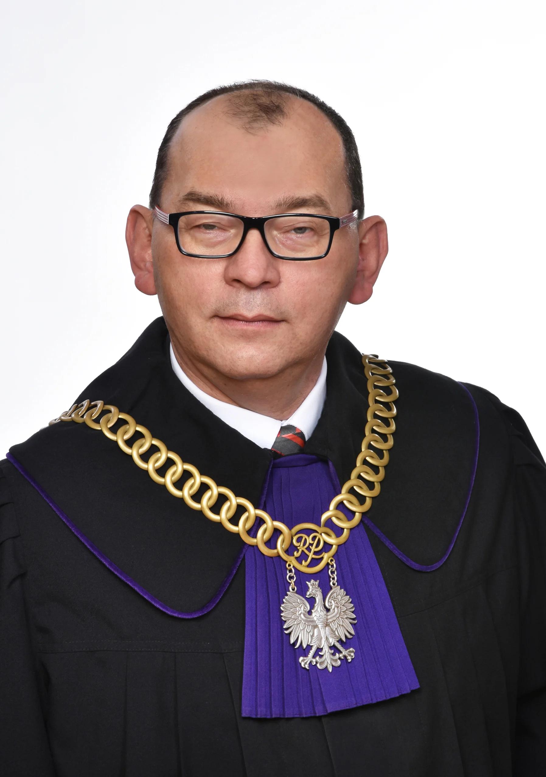 Lista ściganych i represjonowanych sędziów. Rzecznicy dyscyplinarni ...