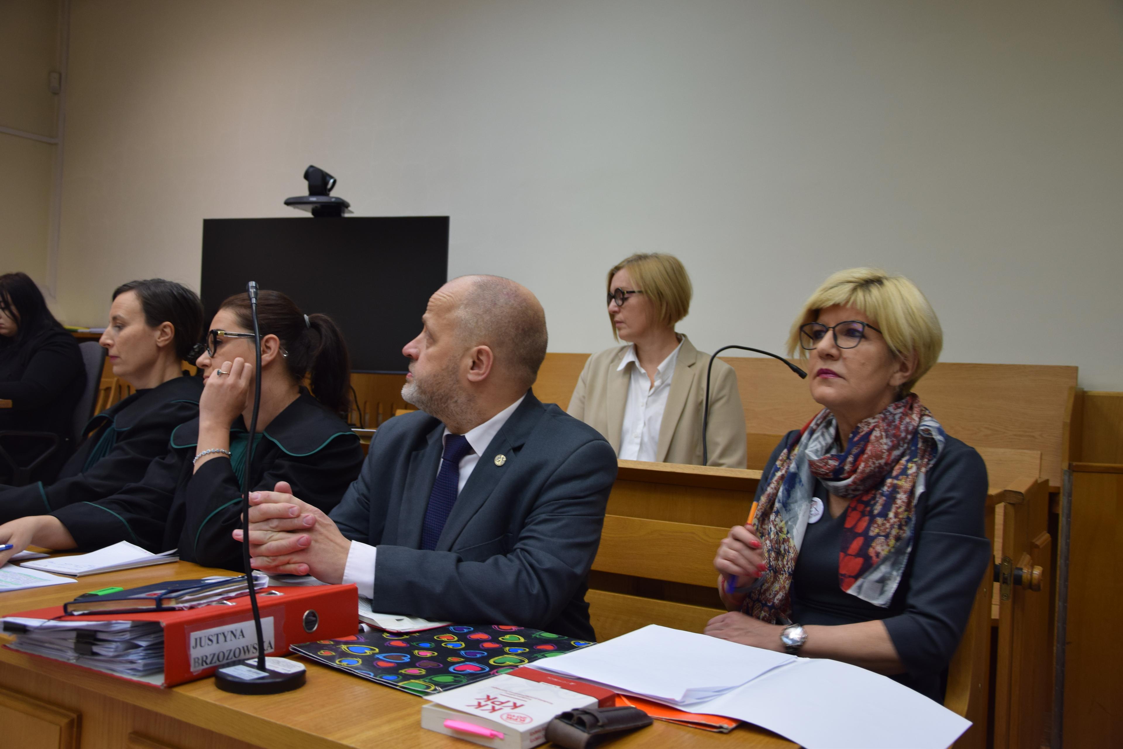 Klęska prokuratury Ziobry. Sąd nie zgodził się na proces prokurator Brzozowskiej z Lex Super ...