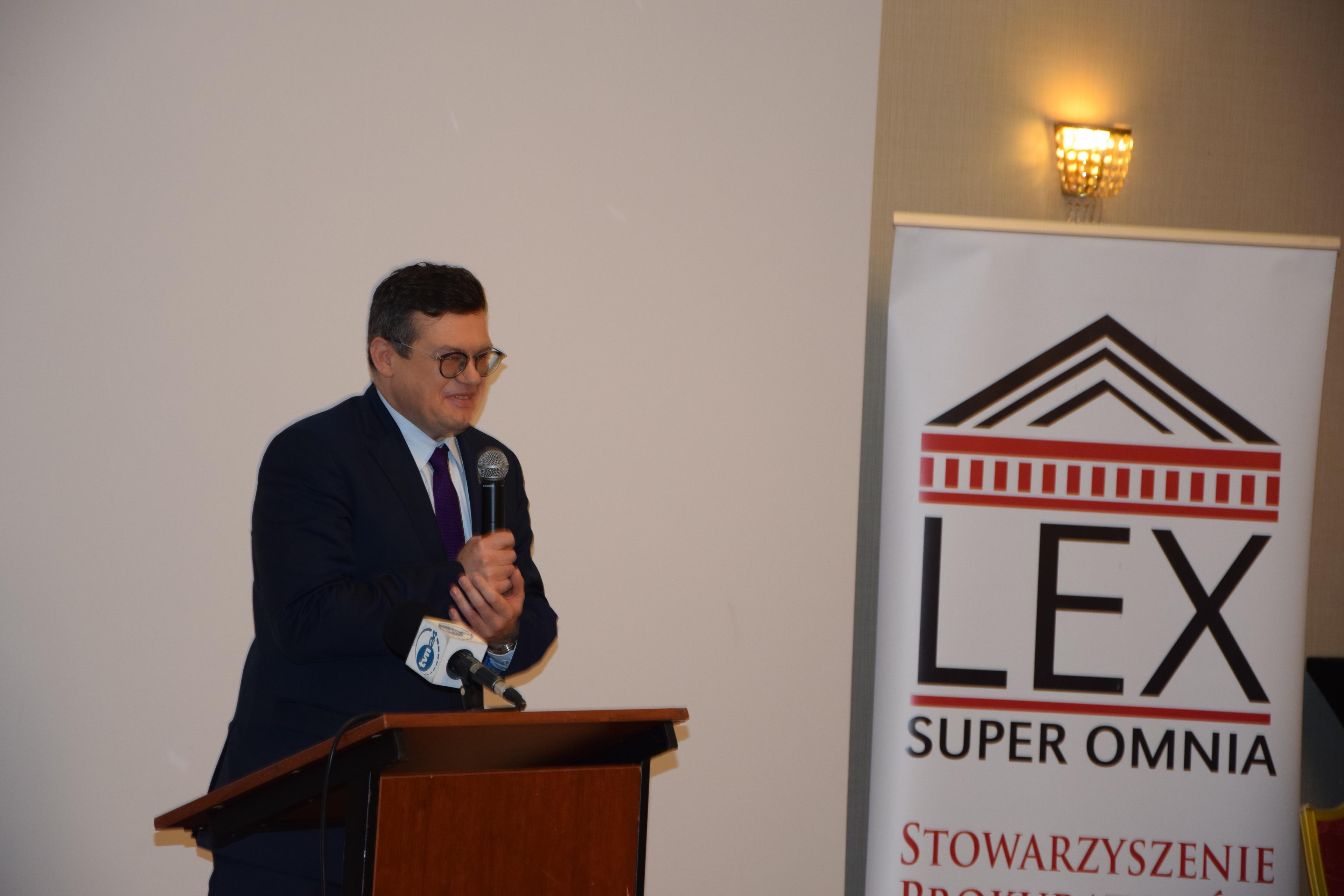 Lex Super Omnia: wolni prokuratorzy nie dali się złamać i wygrali - OKO.press