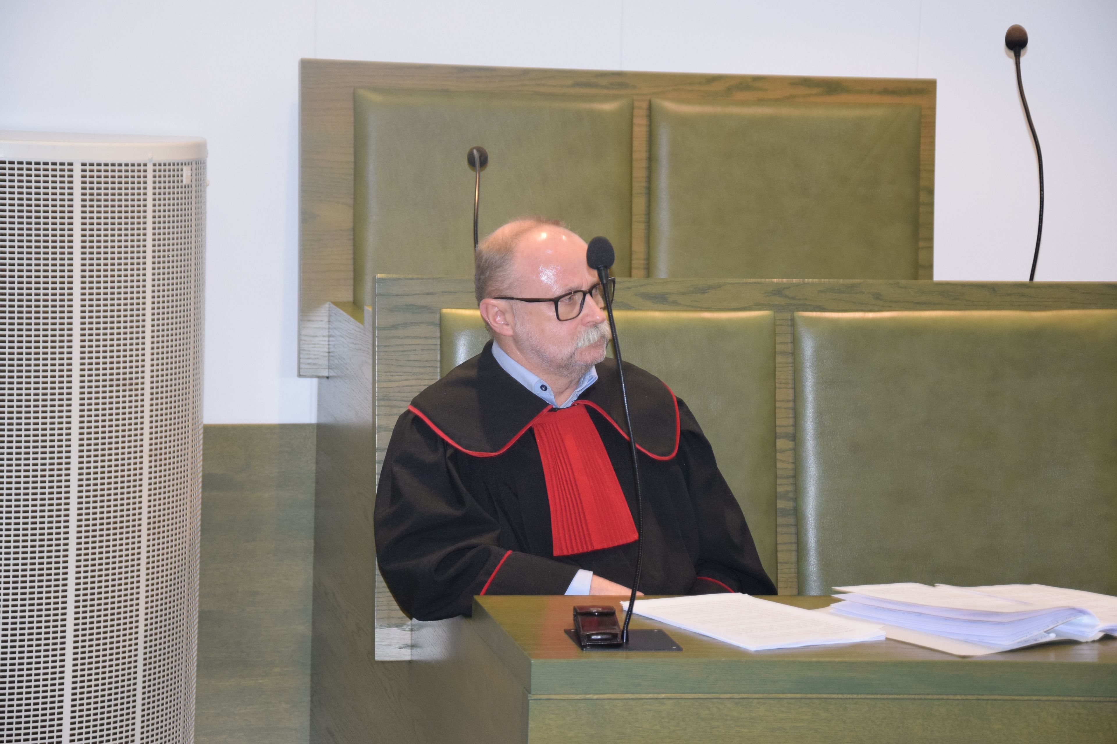 Sąd Najwyższy po raz pierwszy ocenia legalność Pegasusa - OKO.press